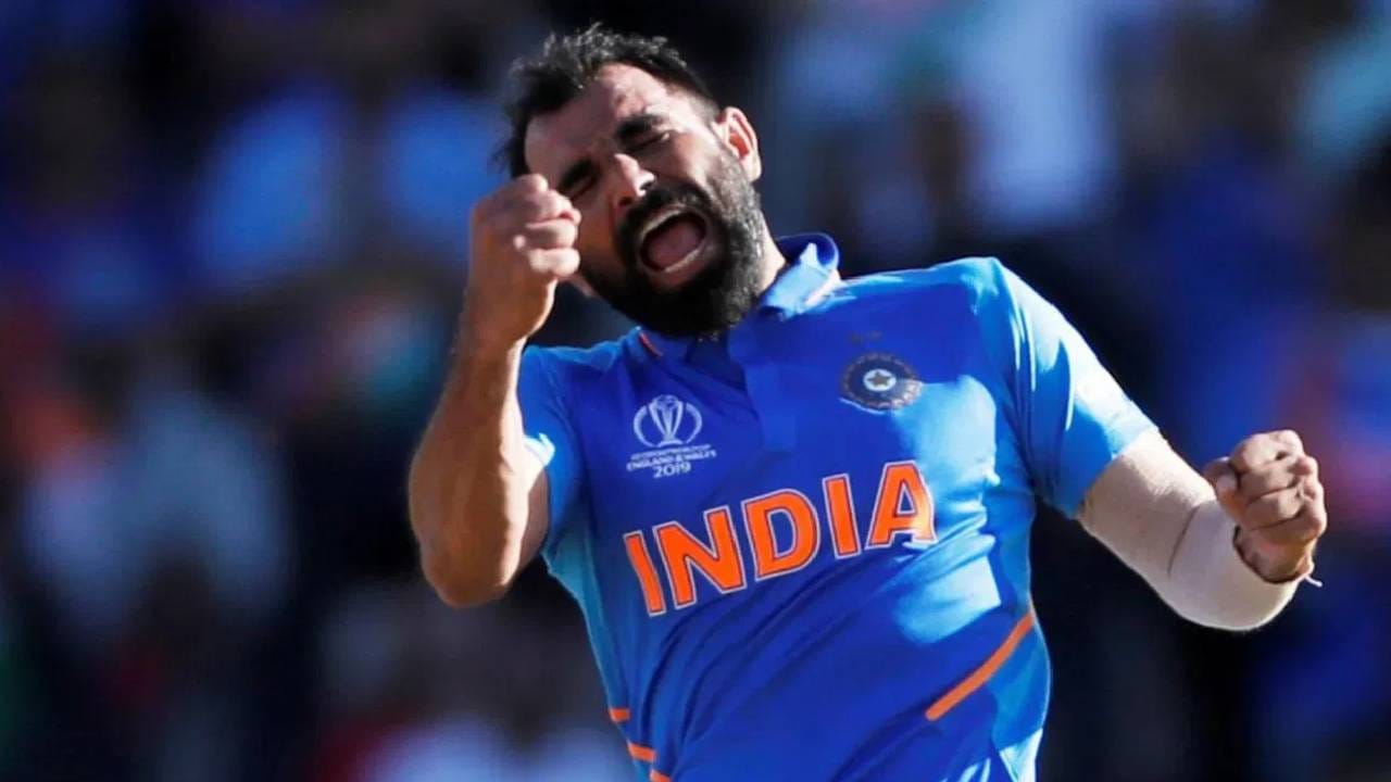 मोहम्मद शमीने तिसरी विकेट घेताच वनडे क्रिकेटमध्ये नोंदवला मोठा विक्रम, ब्रेट ली-स्टार्कलाही ...