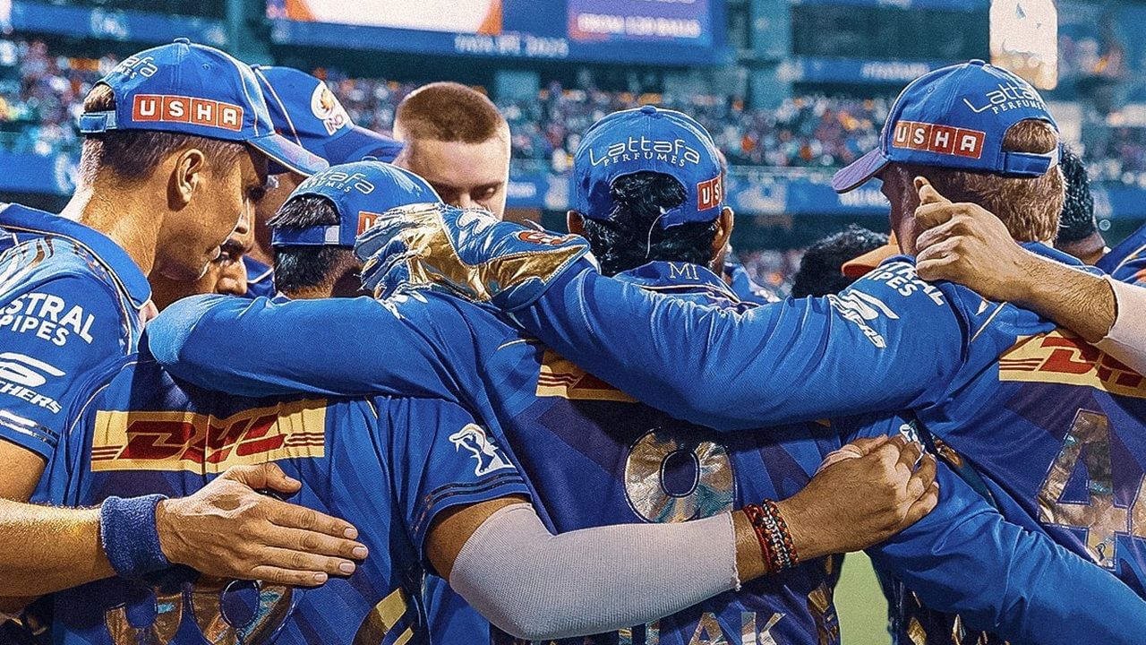 IPL 2025 : मुंबई इंडियन्सला मोठा झटका, 3 खेळाडू पलटणची साथ सोडणार, या त्रिकुटाला संधी - Marathi ...