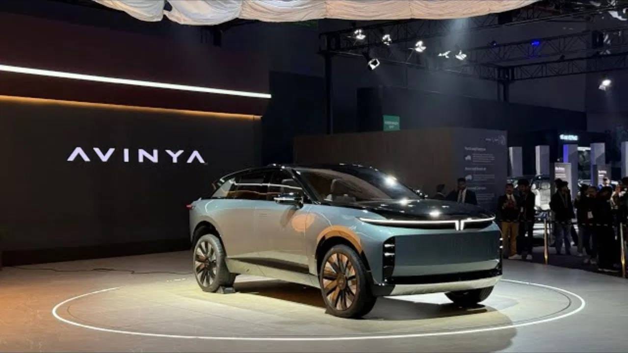 Tata Motors येत्या 5 वर्षांत 30 नव्या कार लॉन्च करणार - Marathi News | Tata Motors to Launch 30 ...