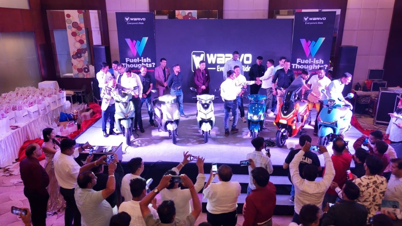 व्हेरिवोने नोवा आणि एज मालिकेतील ६ नवीन आकर्षक इलेक्ट्रिक स्कूटर लाँच ...
