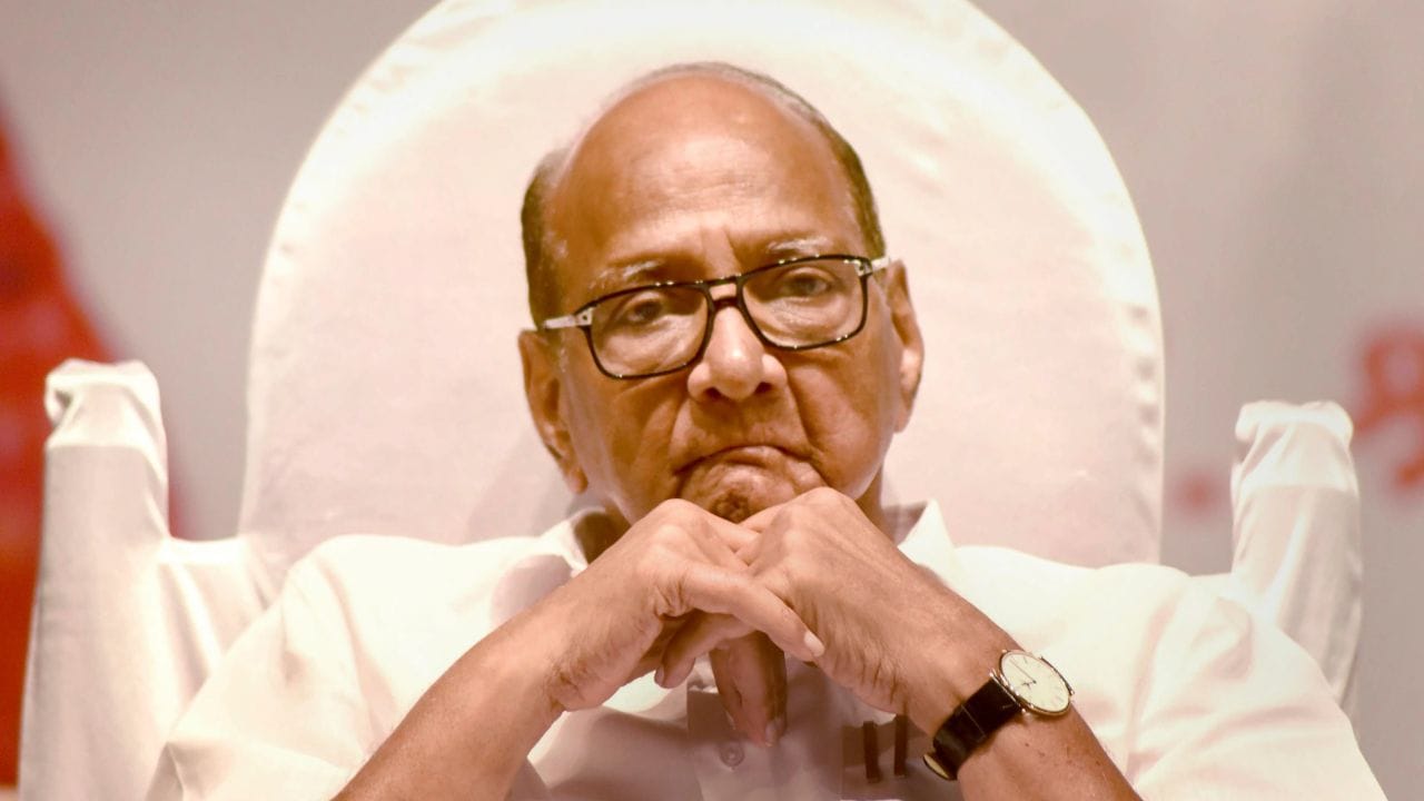 Sharad Pawar : देशात 55 टक्के लोक हिंदी भाषिक, भाषेला कमी लेखणं बरोबर ...