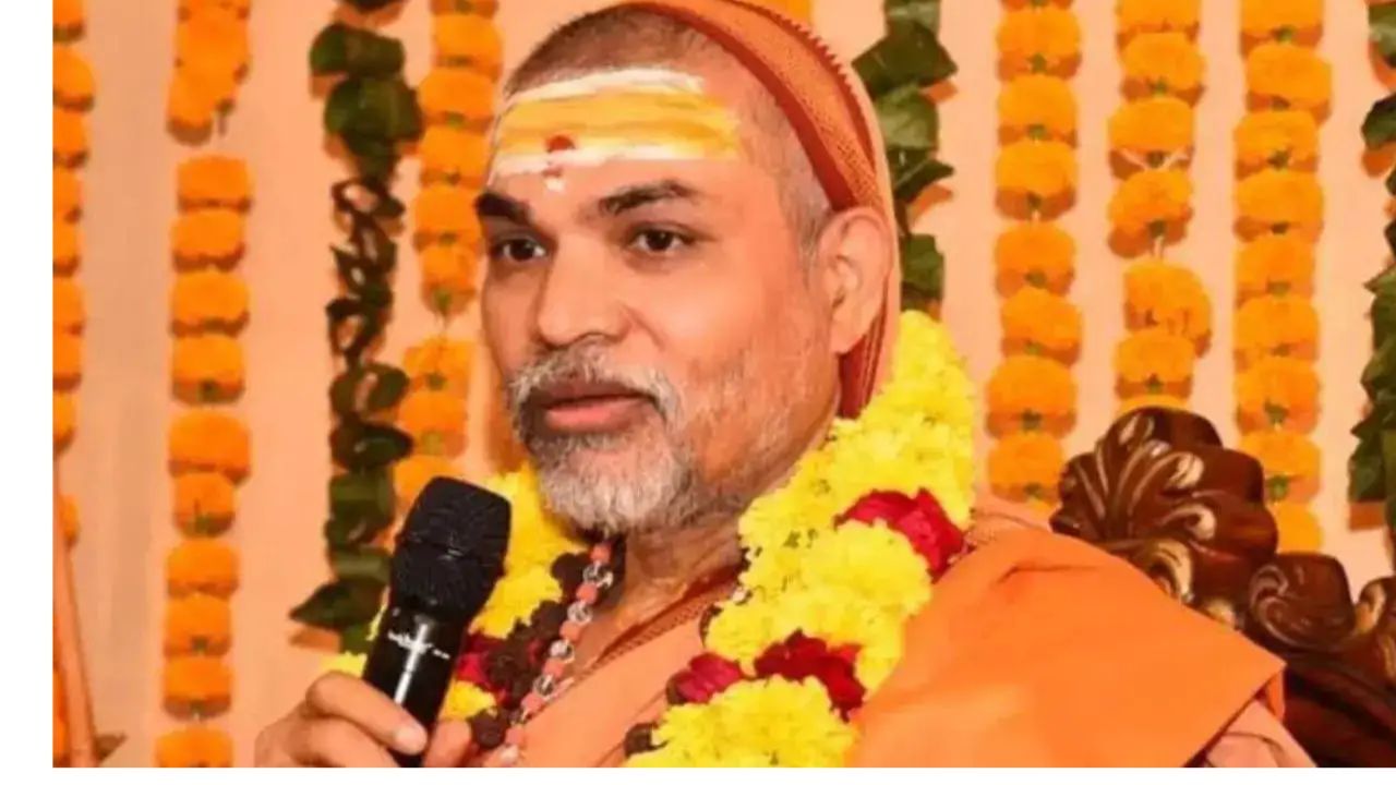 एकनाथ शिंदे यांचे नाव सुवर्ण अक्षरांनी लिहिणार? अविमुक्तेश्वरानंद ...