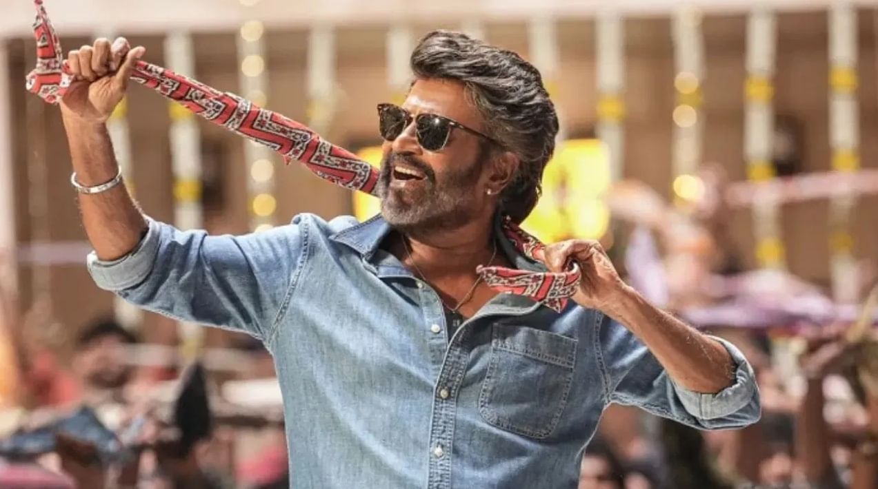 रजनीकांत यांचा पहिला पगार किती होता ? आता या मेगास्टारची संपत्ती किती ? - Marathi News | What ...