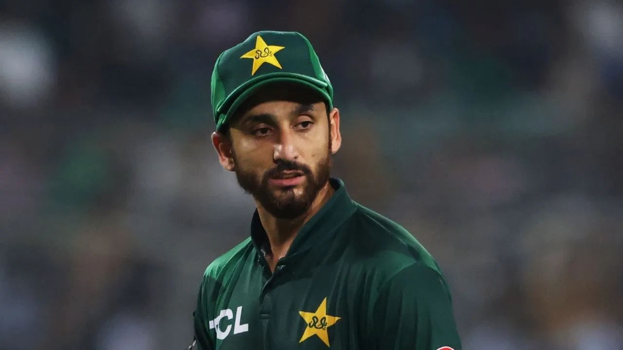 Cricket : भर पत्रकार परिषदेत पाकिस्तानच्या कॅप्टनचा अपमान! व्हीडिओ ...