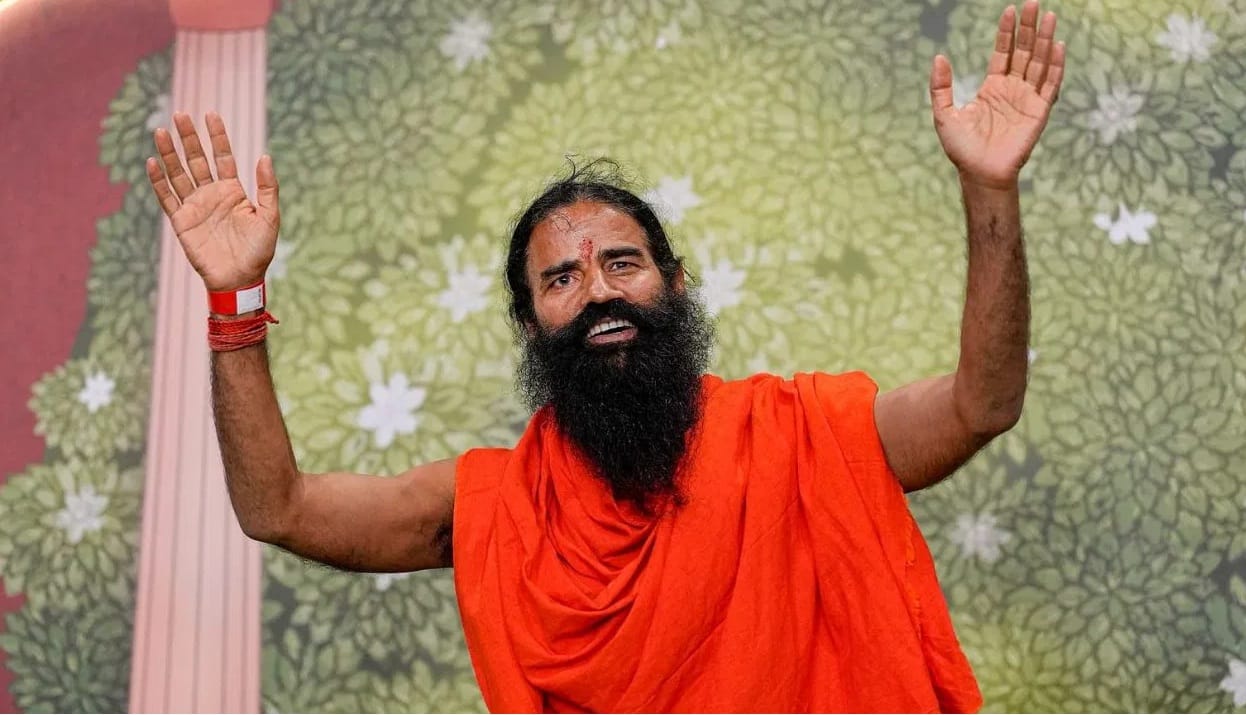 महिलांच्या मानसिक आरोग्यासाठी ही आसने महत्वाची, रामदेवबाबा यांनी ...