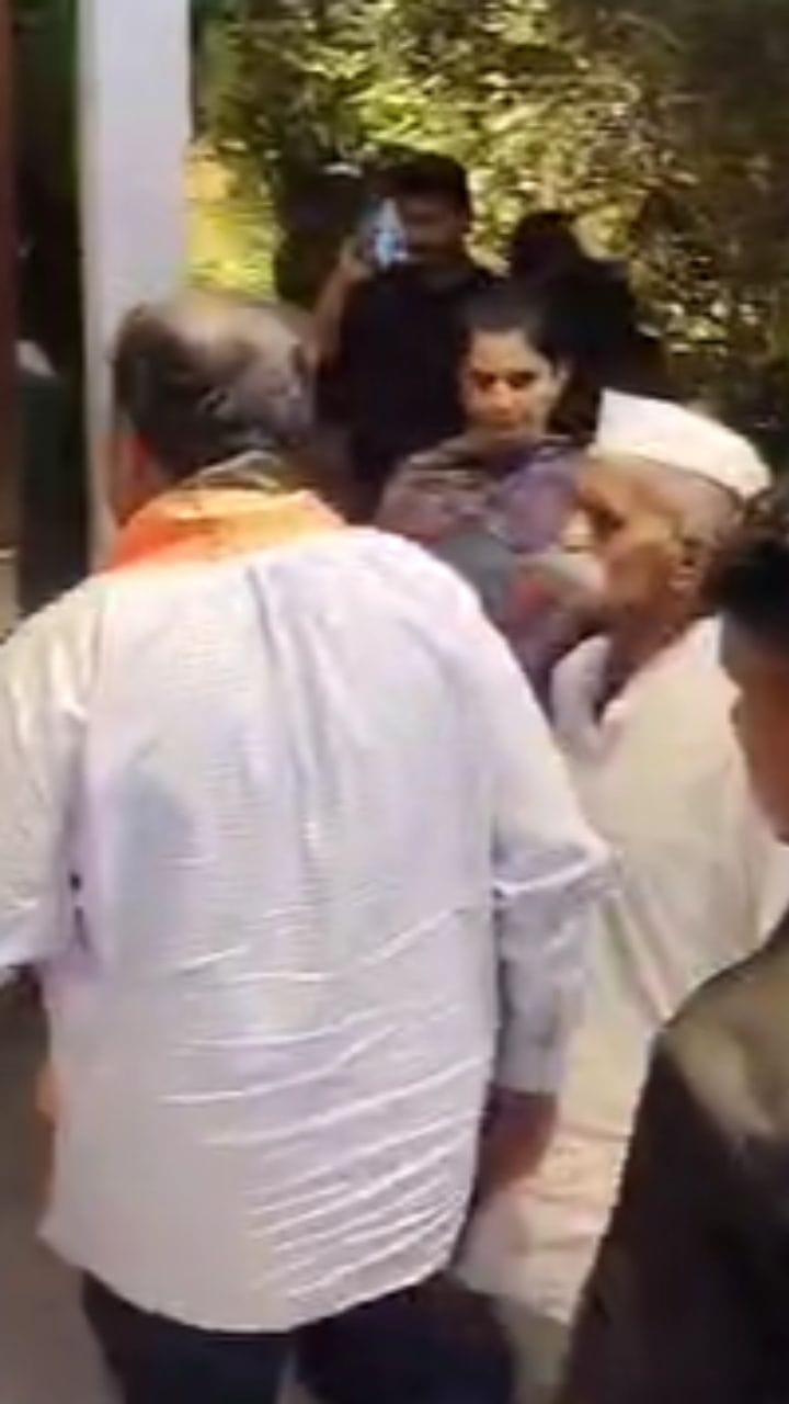 रवींद्र चव्हाण यांनी संभाजी भिडेंकडे केले दुर्लक्ष, Video व्हायरल bjp ...