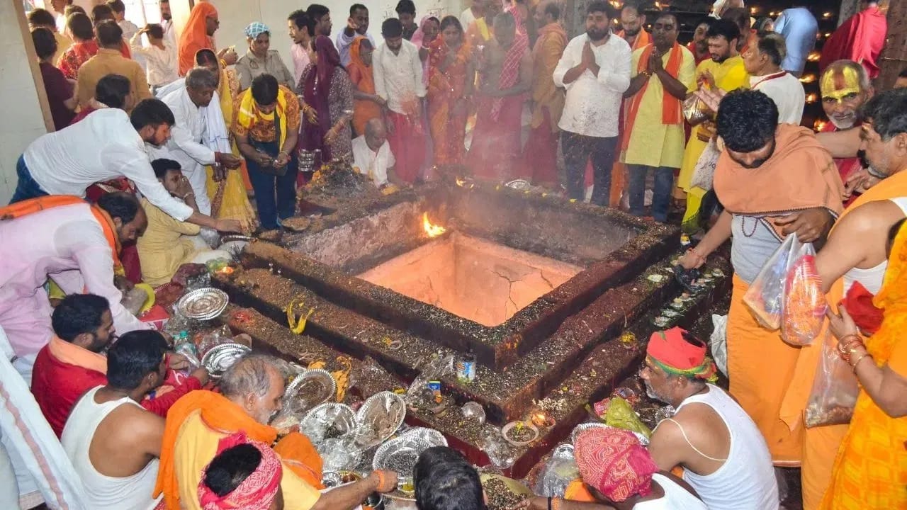 लग्न आणि धार्मिक समारंभात ब्राह्मण गोत्र का विचारतात? जाणून घ्या मुख्य ...