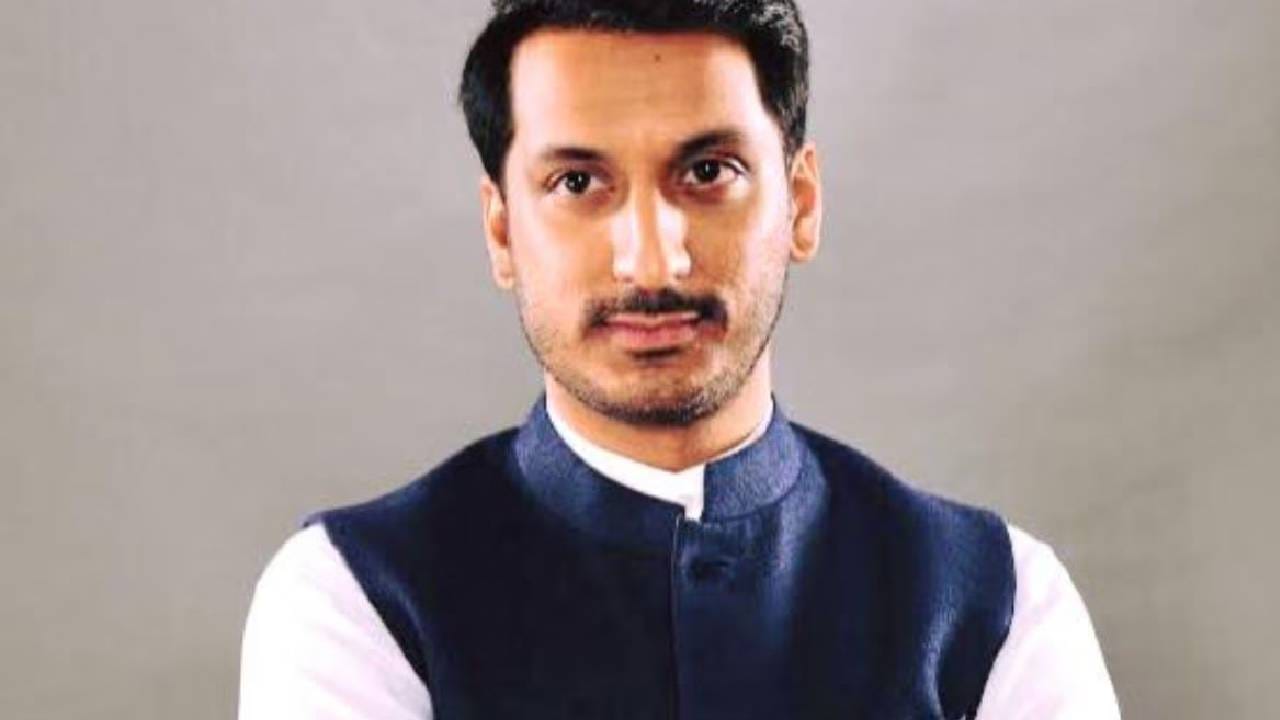 Parth Pawar : मुंढवा जमीन गैरव्यवहार प्रकरणात पार्थ पवार यांना दिलासा ...